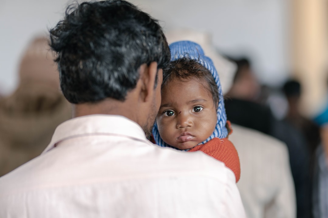 10 Symptoms of Daughters with Narcissistic Fathers & How to Heal